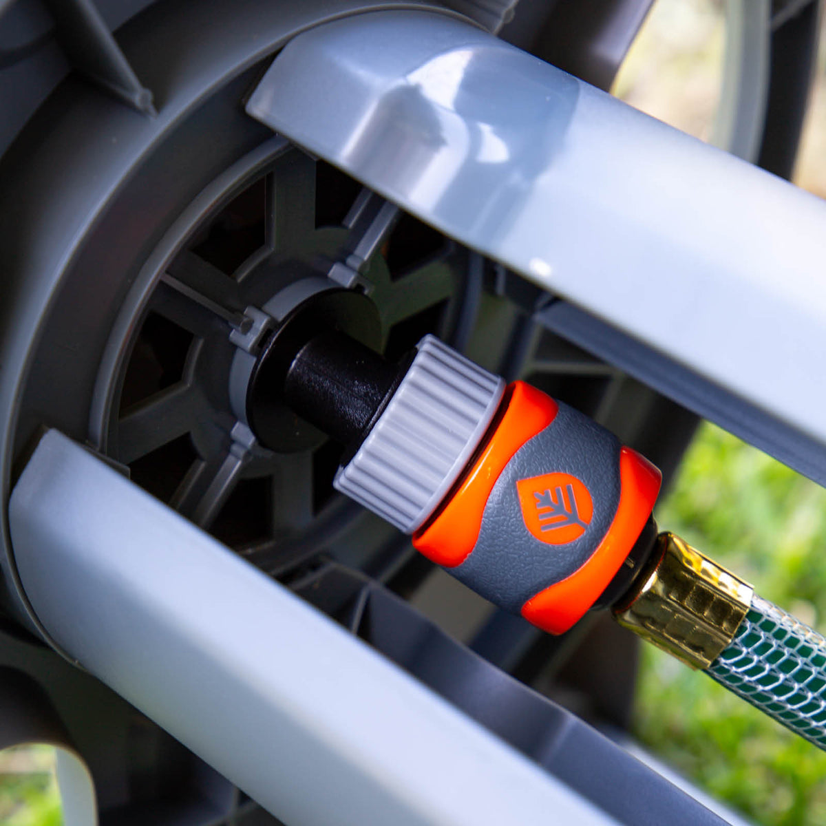 Product Guides – Gardening with Pope